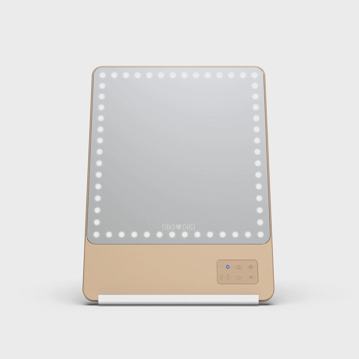 RIKI SKINNY | Lighted Makeup Mirror & Live Stream Device | RIKI LOVES RIKI